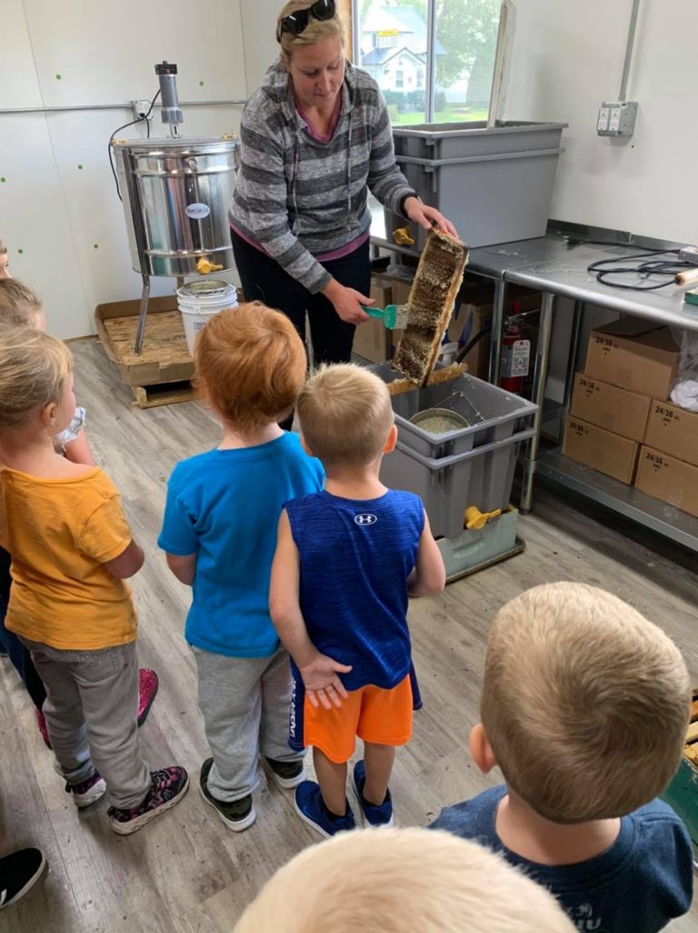How to get ready for honey harvesting season - Iowa Family Gardening ...